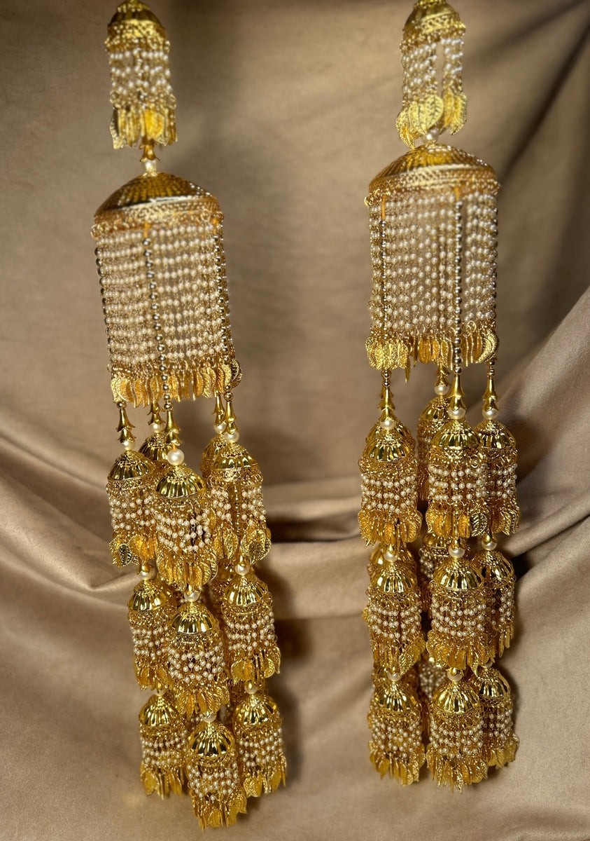 Ezhil Kaleera – Kainaat